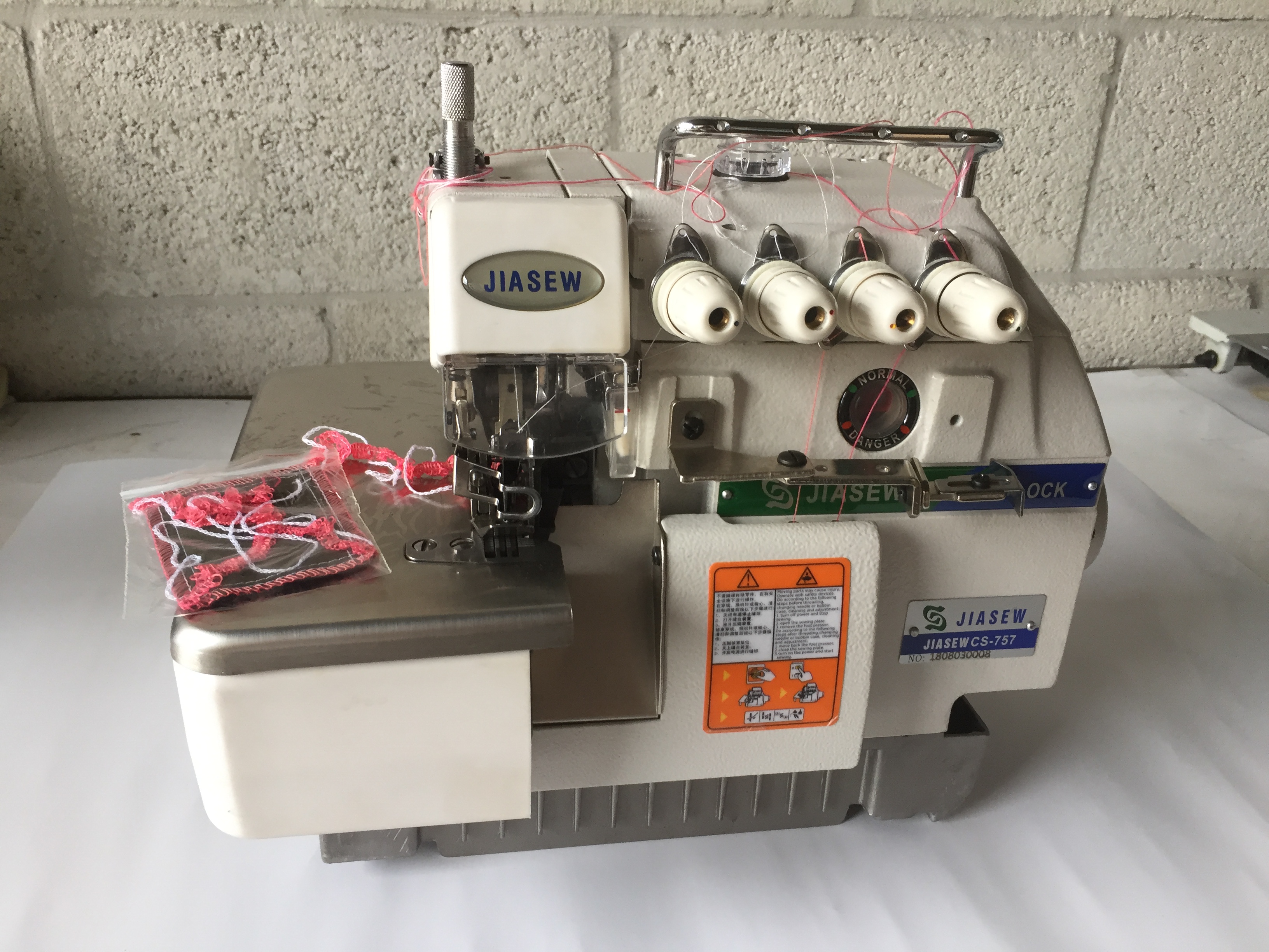 CS-757 High Speed 2 Needle 5 Thread Safety Stitch Industrial Serger ...